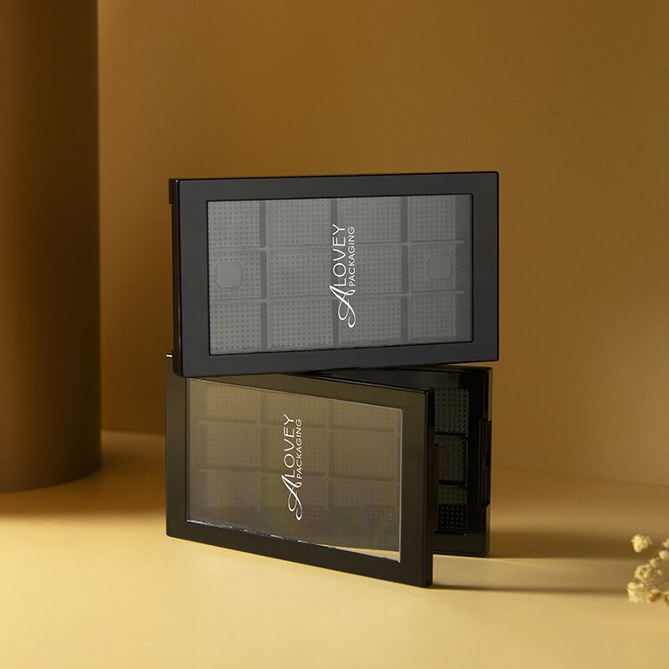 12 colors eyeshadow palette packaging with window on lid